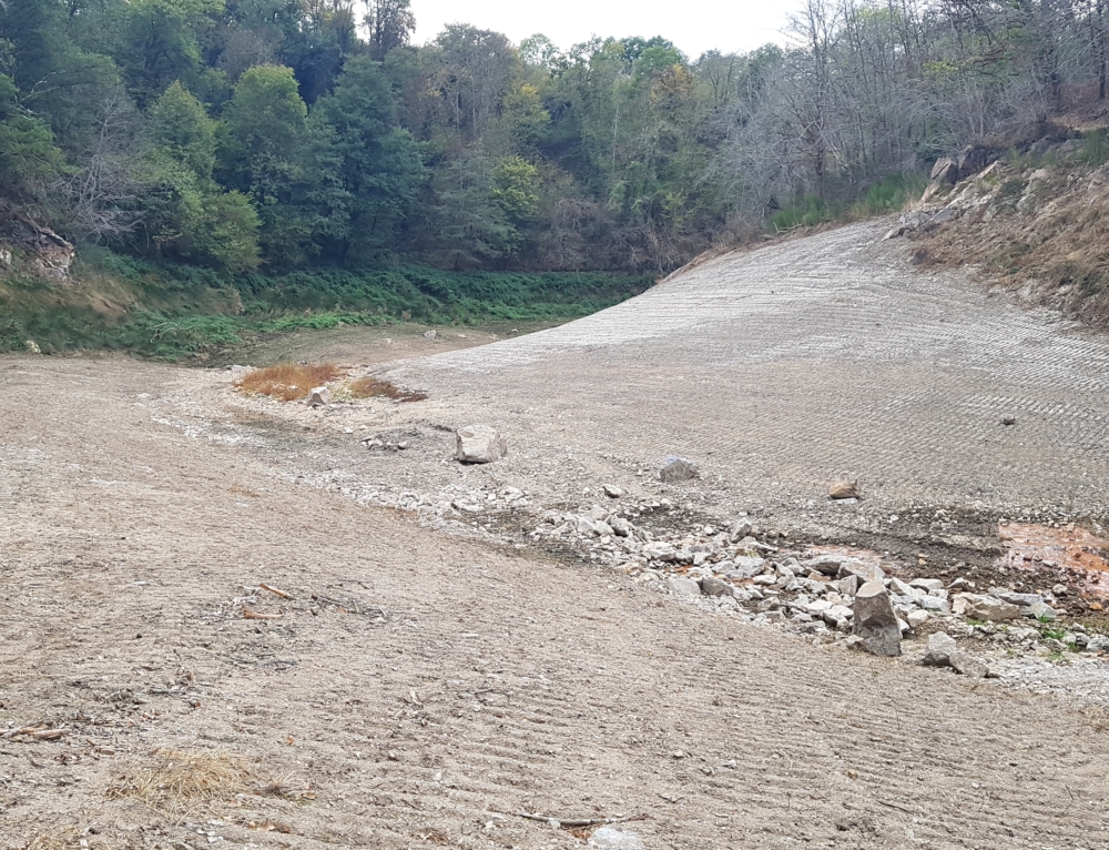Renaturation et confortement des berges de la BOURBE (38) - Géco Ingénierie